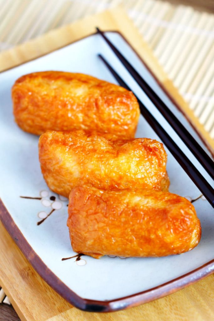 Inari Sushi – mit Reis gefüllte Tofutaschen für Sushi-Menü